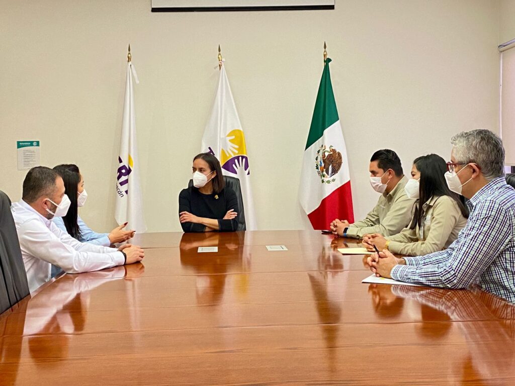 Firma de convenio de colaboración SDIF Zacapu con CRIT Morelia ...