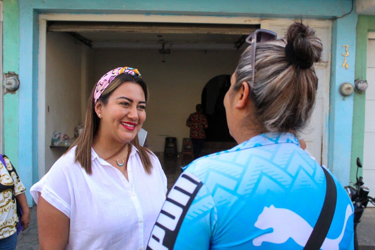 Llega Moni Valdez a más de 3 mil hogares con programas sociales ...