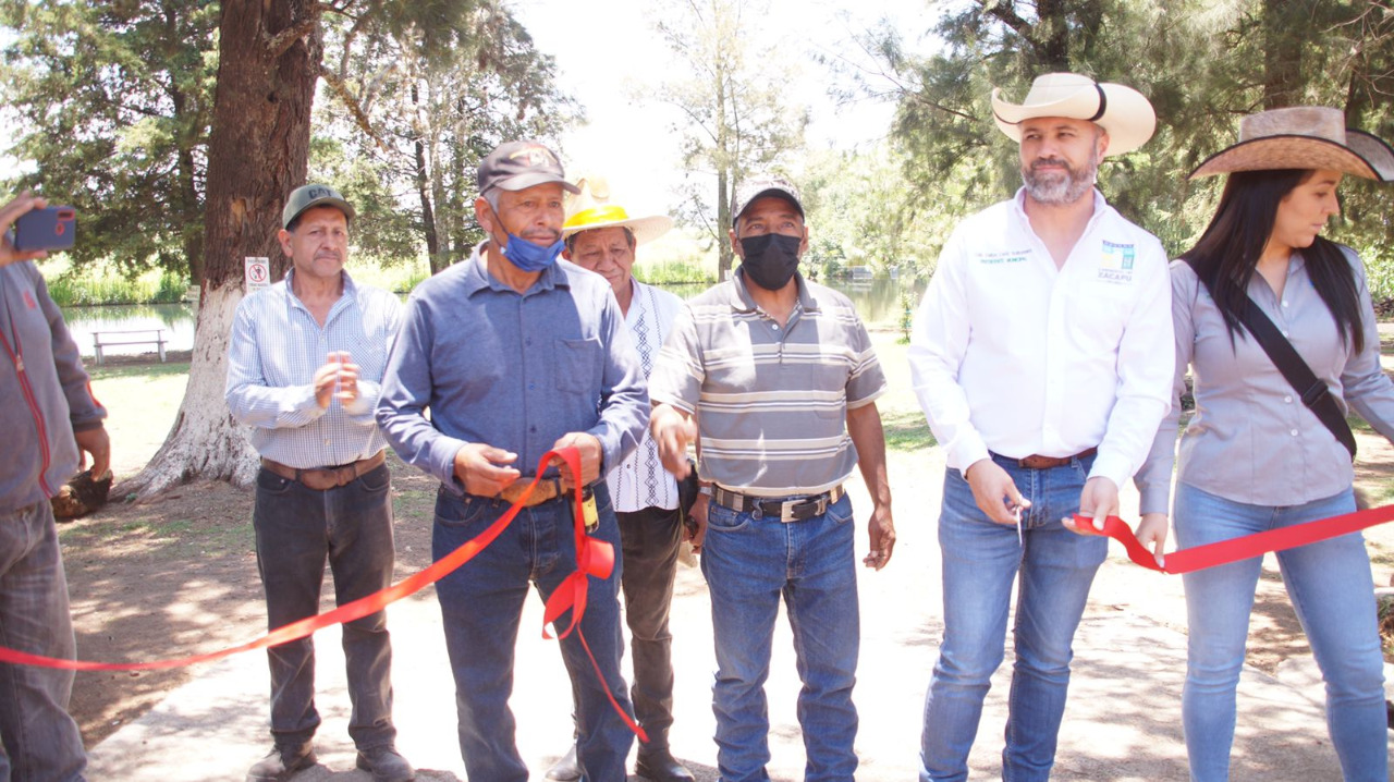 Inaugura Luis Felipe León Balbanera, cerco perimetral del lago de ...