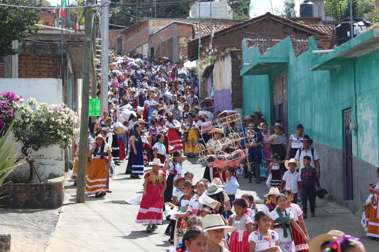 PRESIDENTE MUNICIPAL DE ZACAPU ASISTE A FIESTAS PATRONALES DE TAREJERO ...